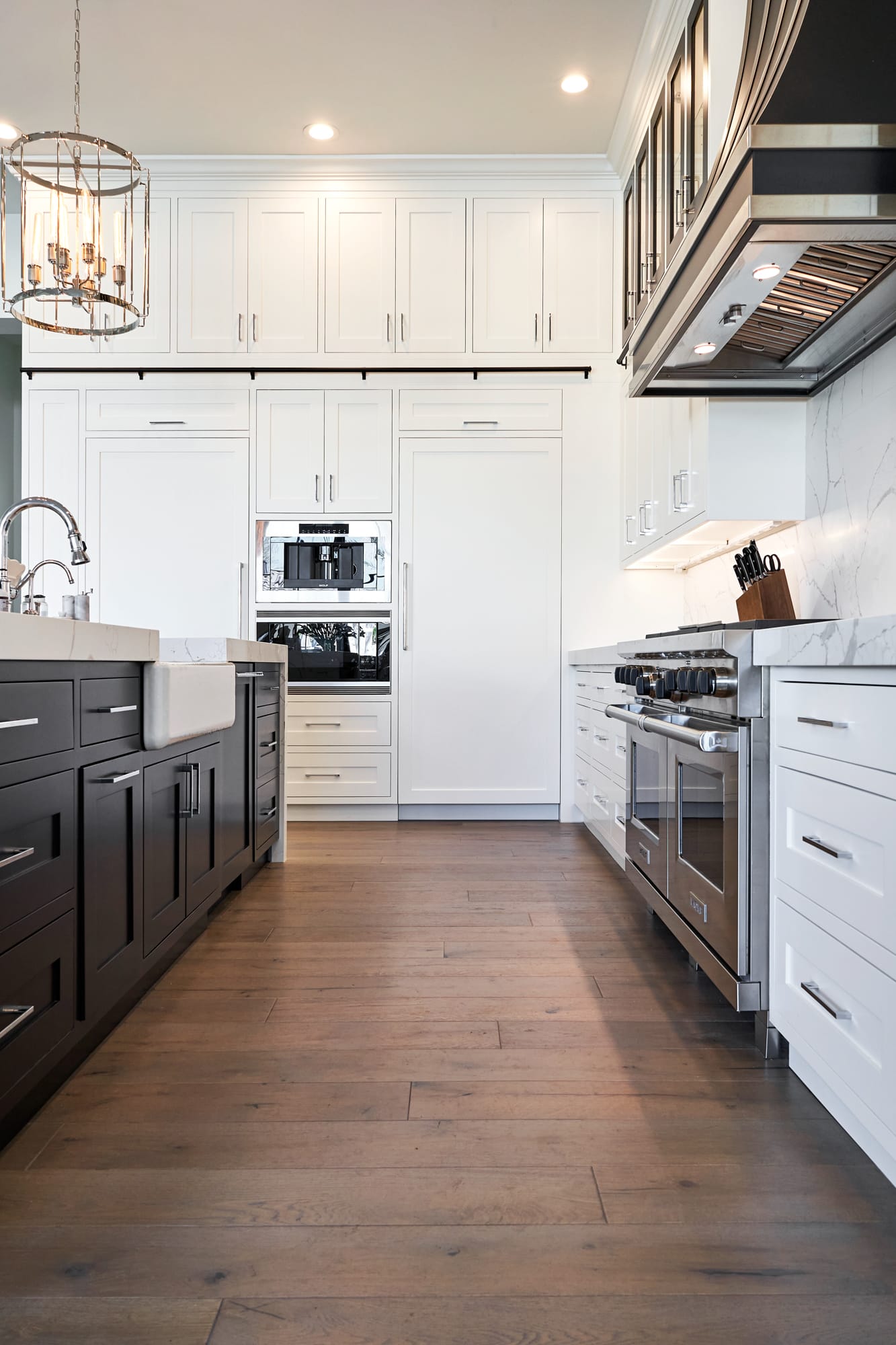 Custom Kitchen Cabinets - Luxury Builts LLC